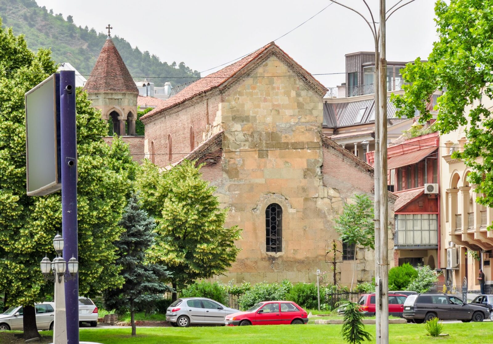 Anchiskhati Basilica - Concierge service Tbilisi